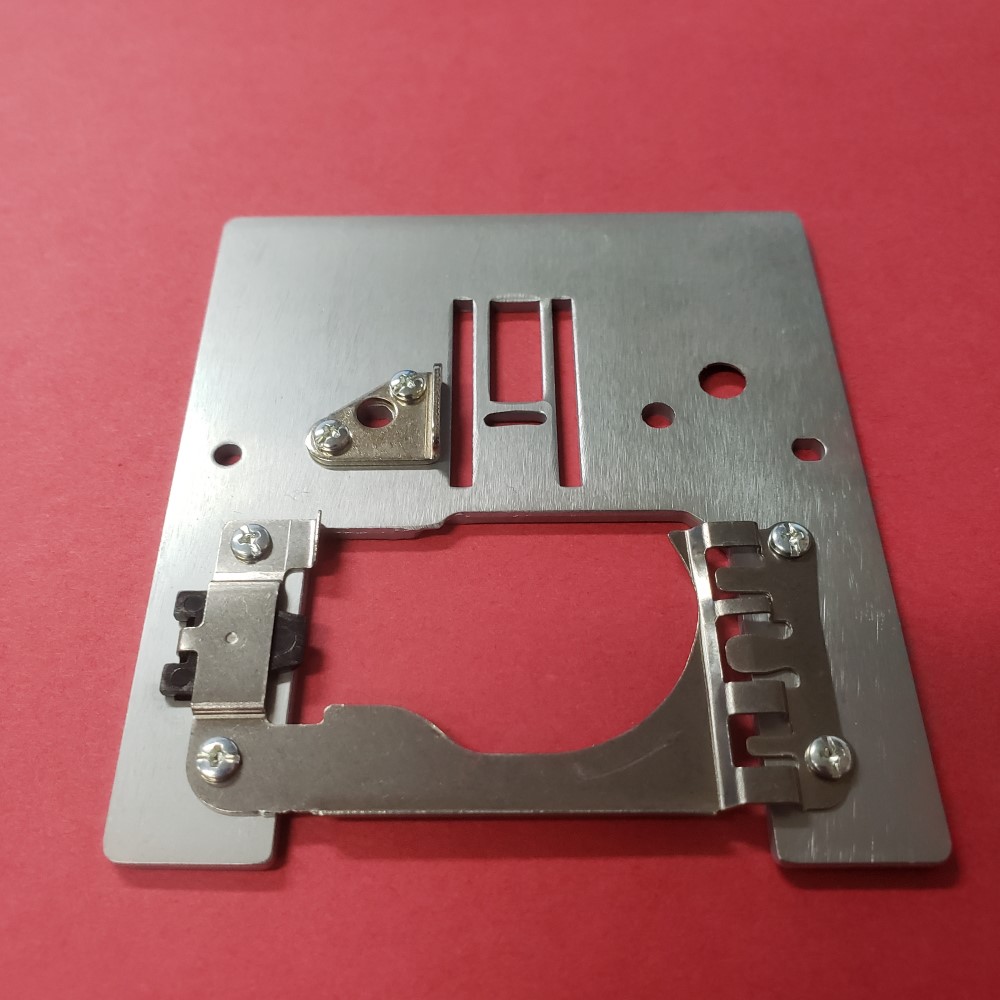 Janome Zig-Zag Needle Plate All Purpose 652629000 - 1000's of Parts ...